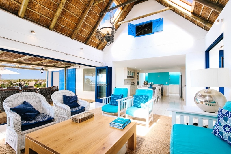 Zula Beach house & cottage on the beach in Paternoster