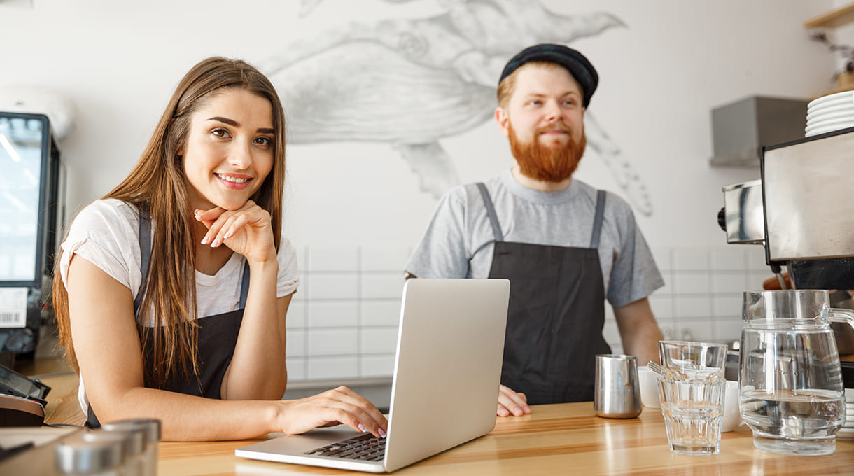 Atitudine pozitivă: de ce este importantă și cum să o păstrezi!