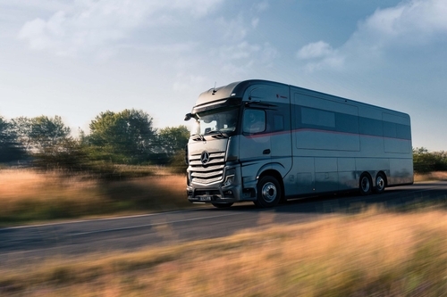 Dembell - Luxury motorhome built without compromise