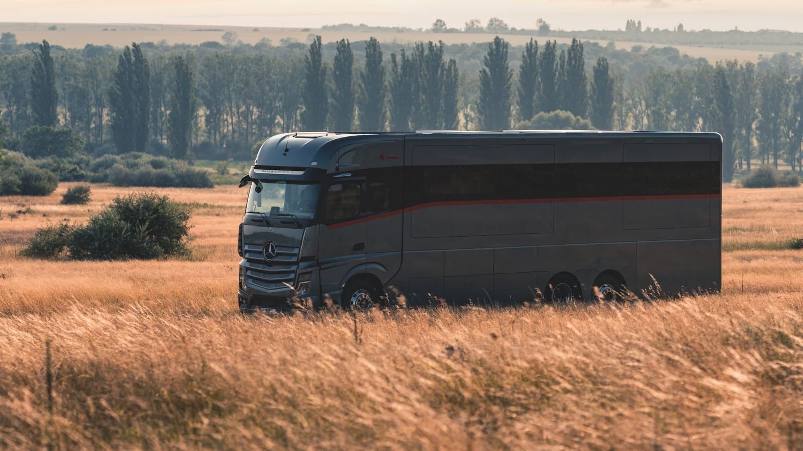 Dembell - Luxury motorhome built without compromise