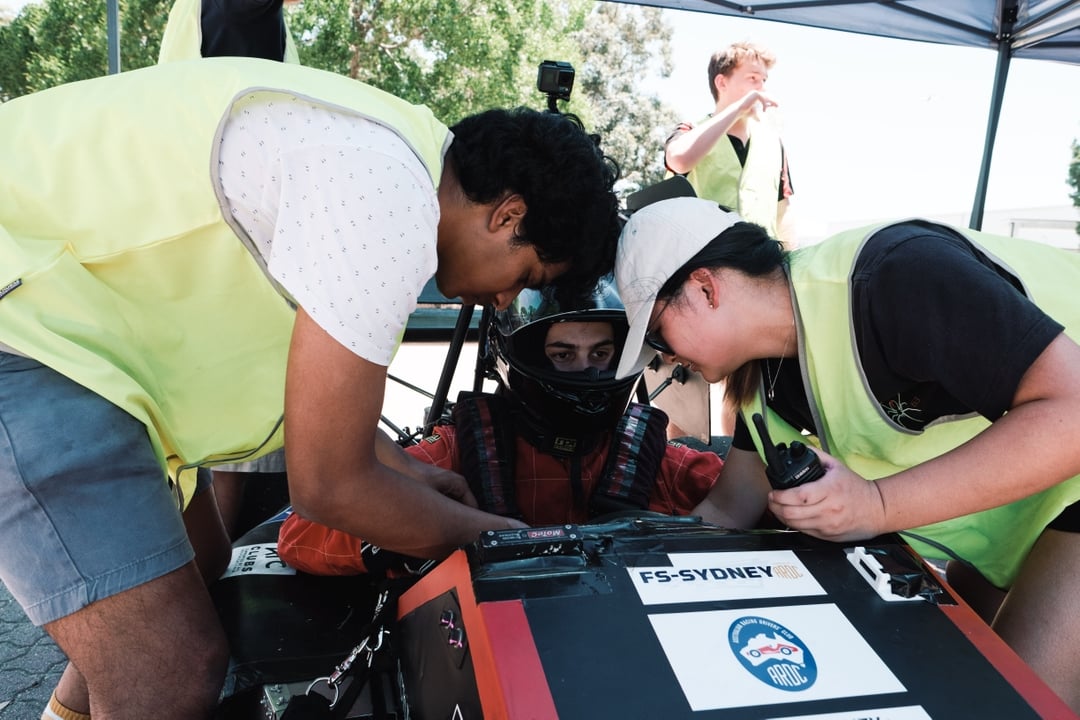 Home | UNSW Redback Racing