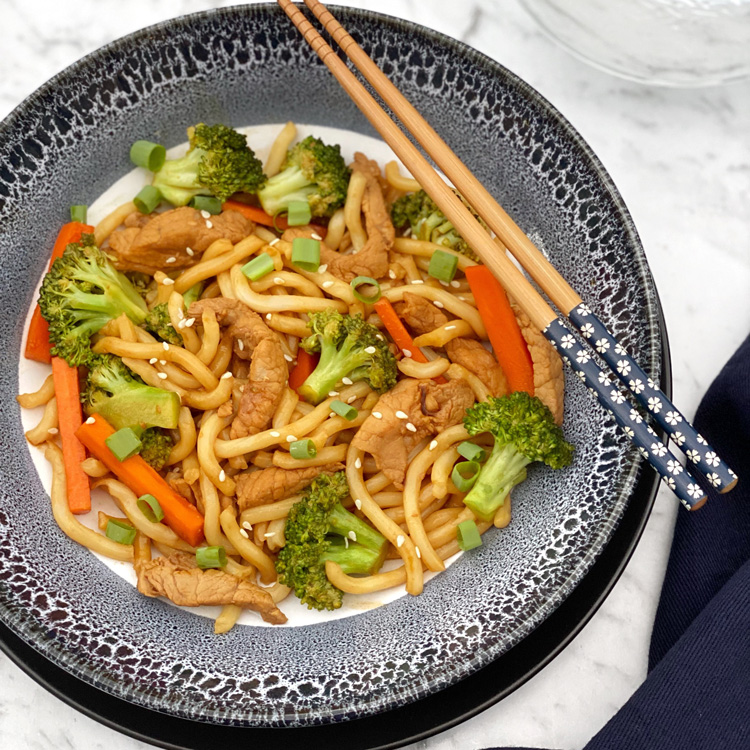 4 quick, easy and tasty midweek dinners the whole family will love ...