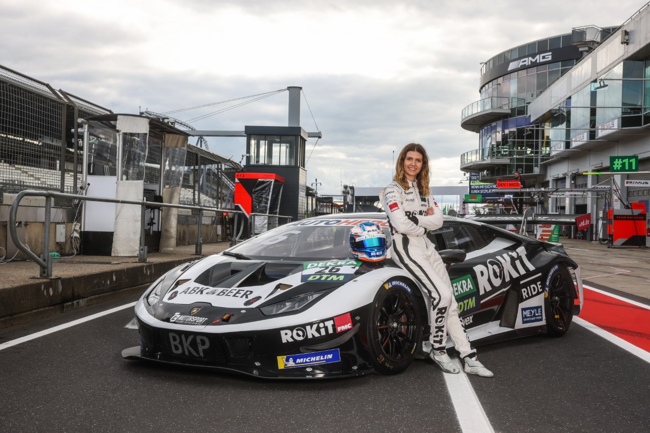 Ignition Brand Champion Esmee Hawkey impresses at Nürburgring