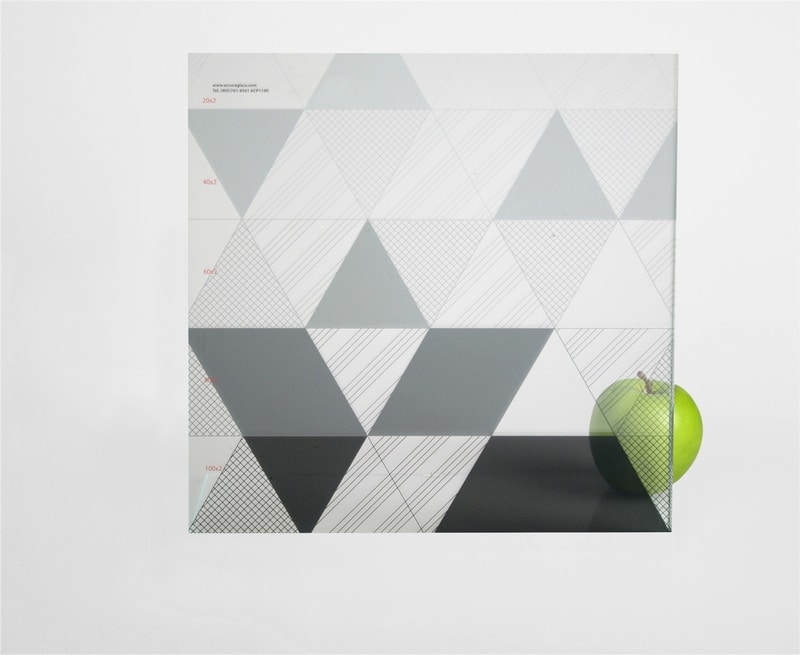 Glass Samples - Accura Glass Bending Inc.