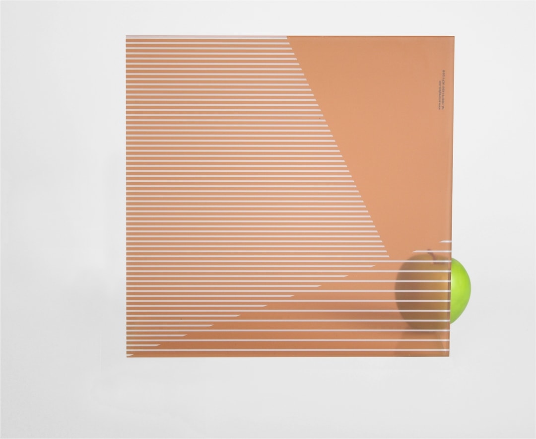 Glass Samples - Accura Glass Bending Inc.