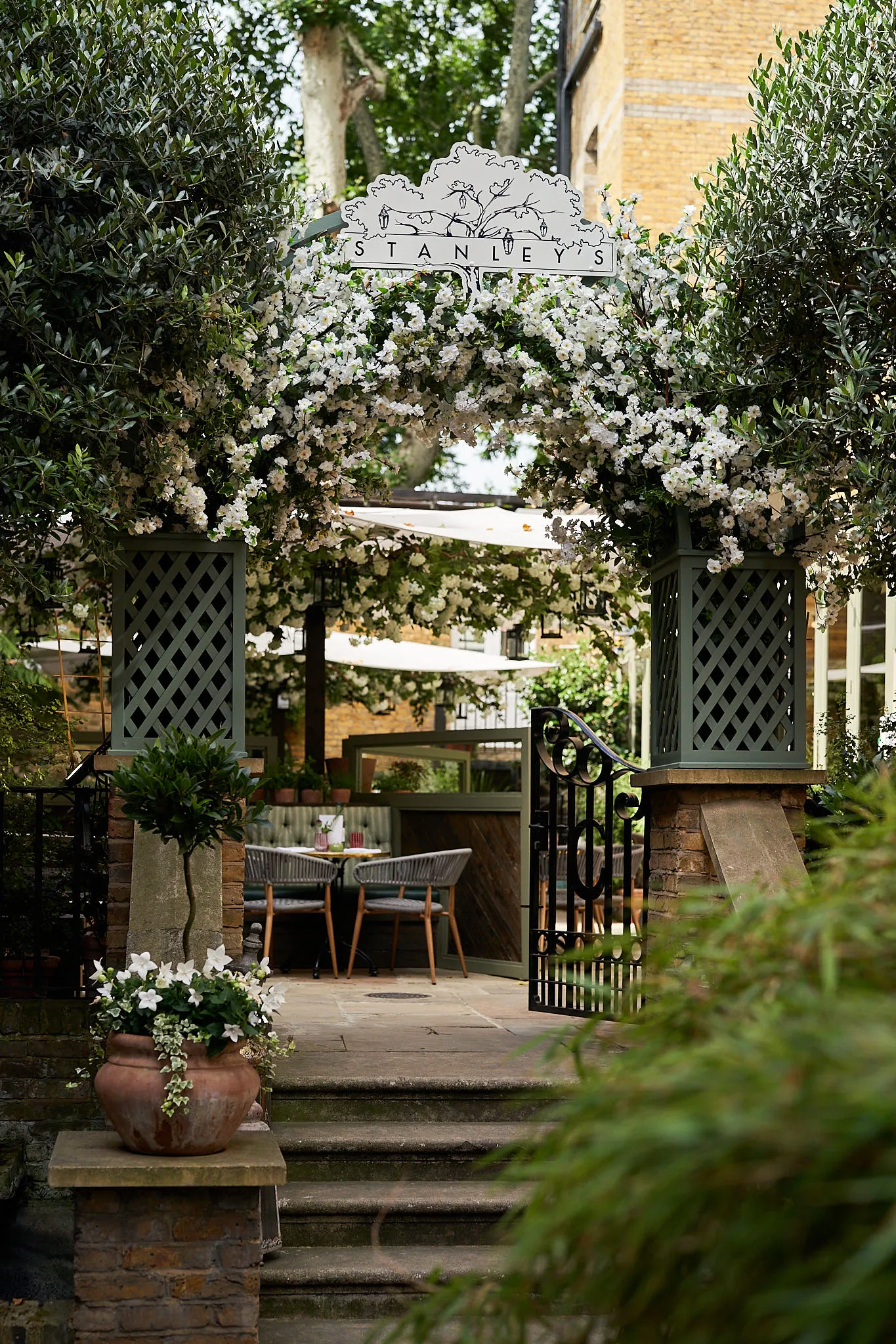 Stanley's Restaurant Chelsea | All Day Restaurant & Courtyard Bar ...