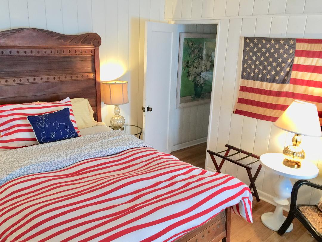 326 Apolena - Balboa Island