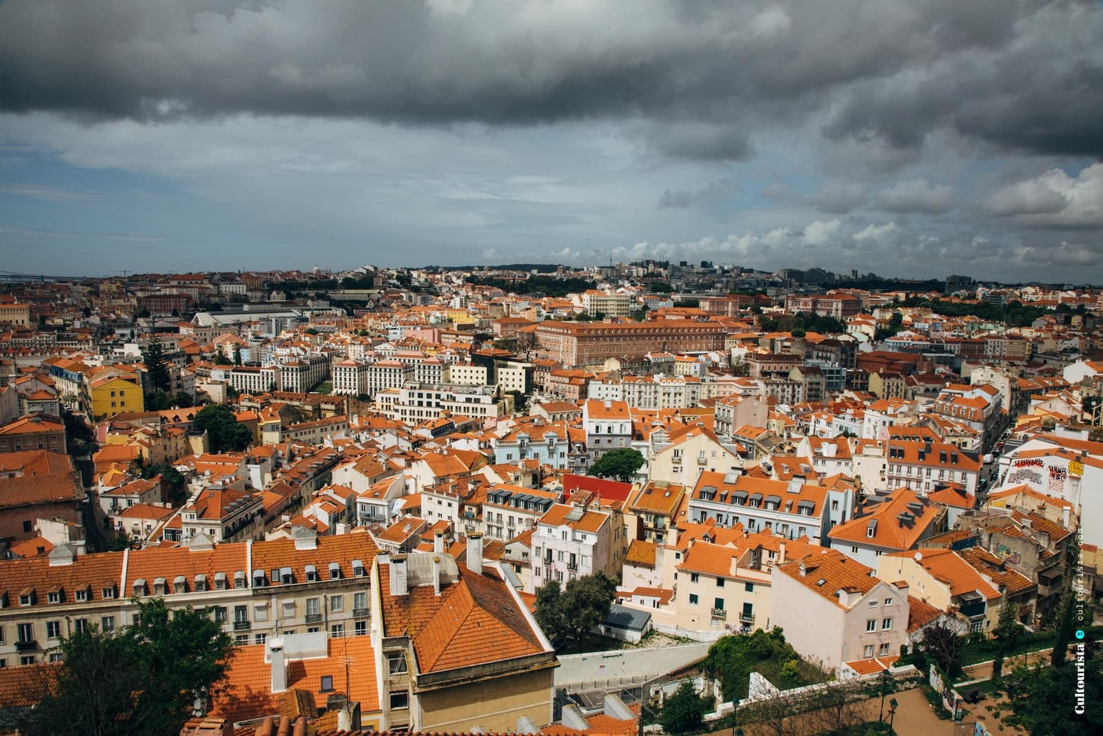 Cultourista | Three in one: a viewpoint, urban art and a park