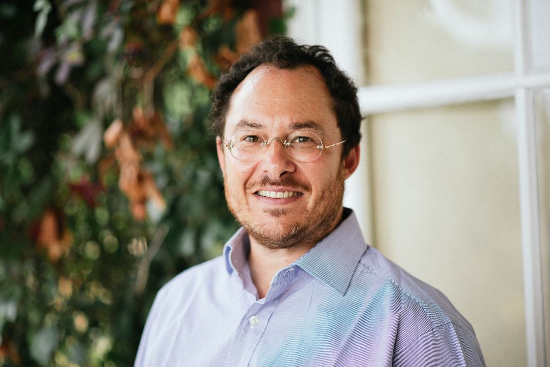 Microcity - Portrait de Nicholas Randall