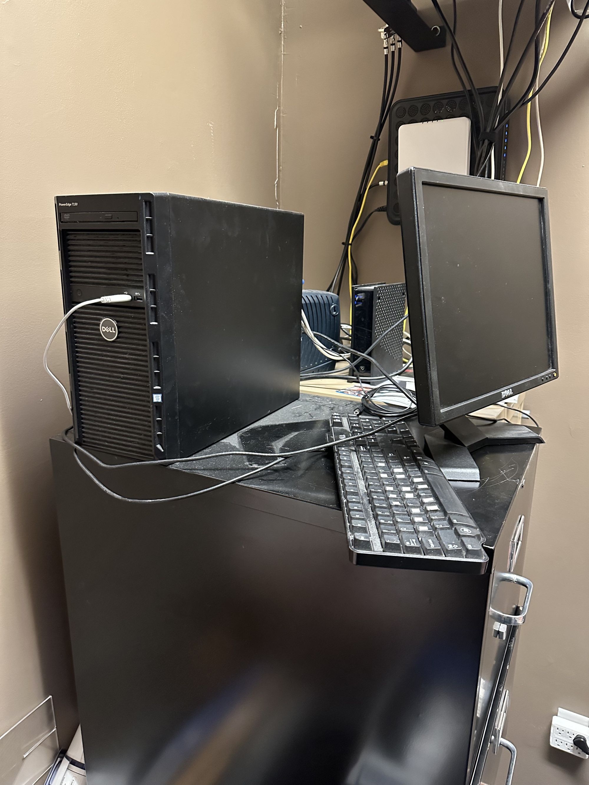 Disposal and Upcycling of a Decommissioned Server - Centerville