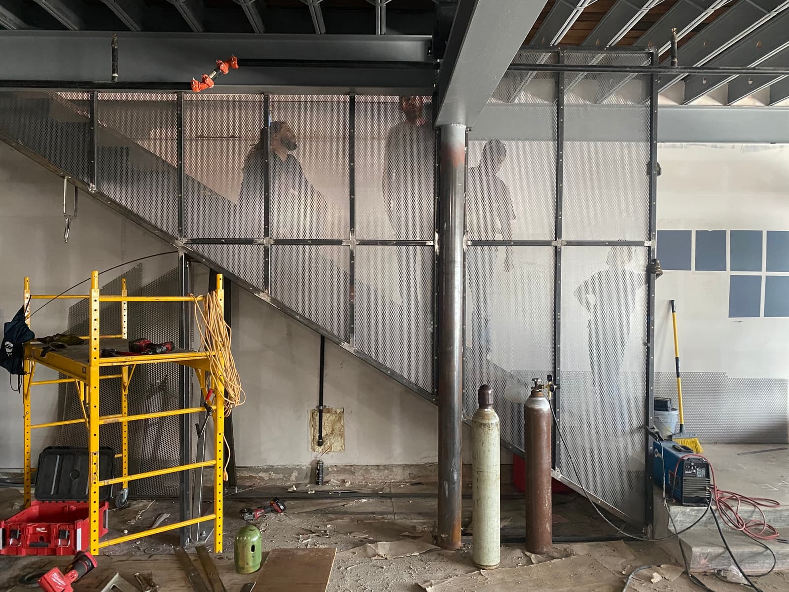 rootlab: Night Shift