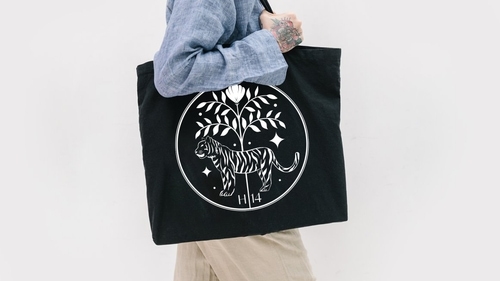 Flora Ray | New Century Design | Defining a modern floristry brand