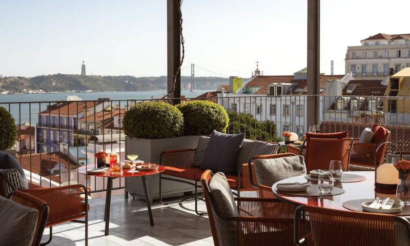 Soaking up the sun in Lisbon, Portugal | Apex Travel