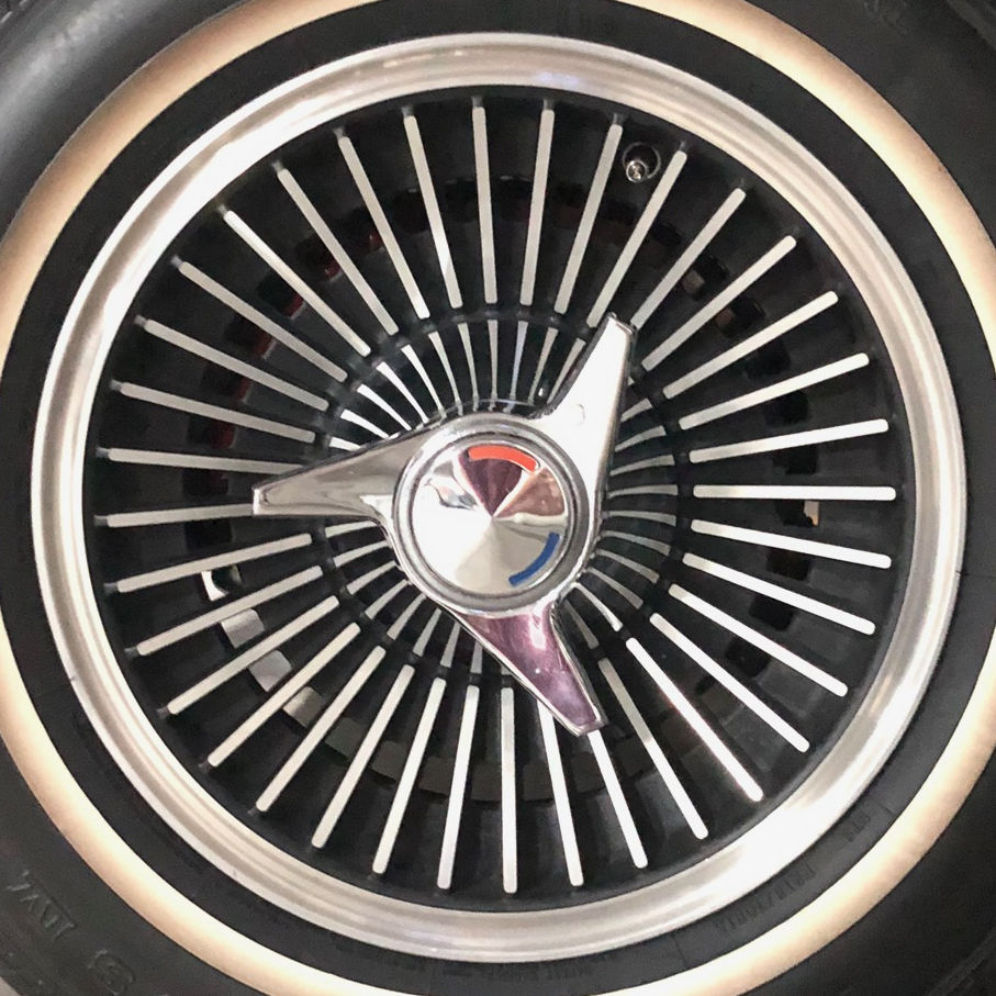 Kelsey-Hayes Knock-Off Wheels | 65 Corvette Sting Ray