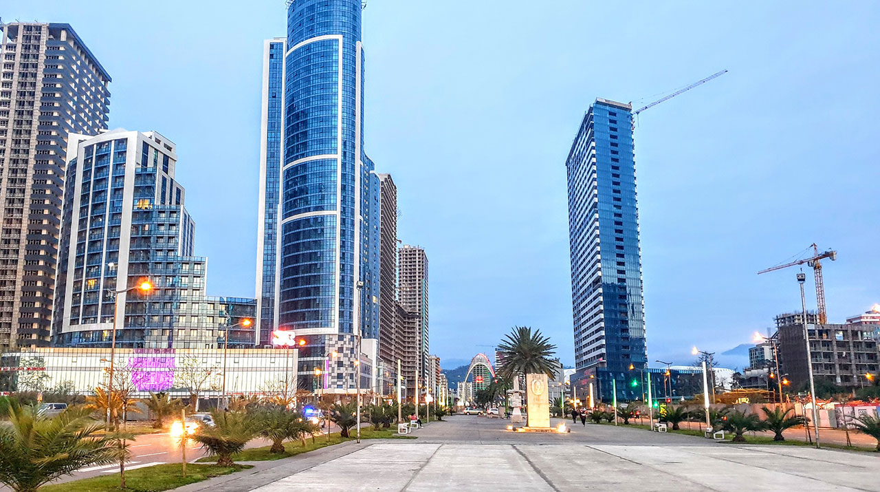 גאורגיה ישראל יזמות נדל״ן בע״מ - Alley Palace