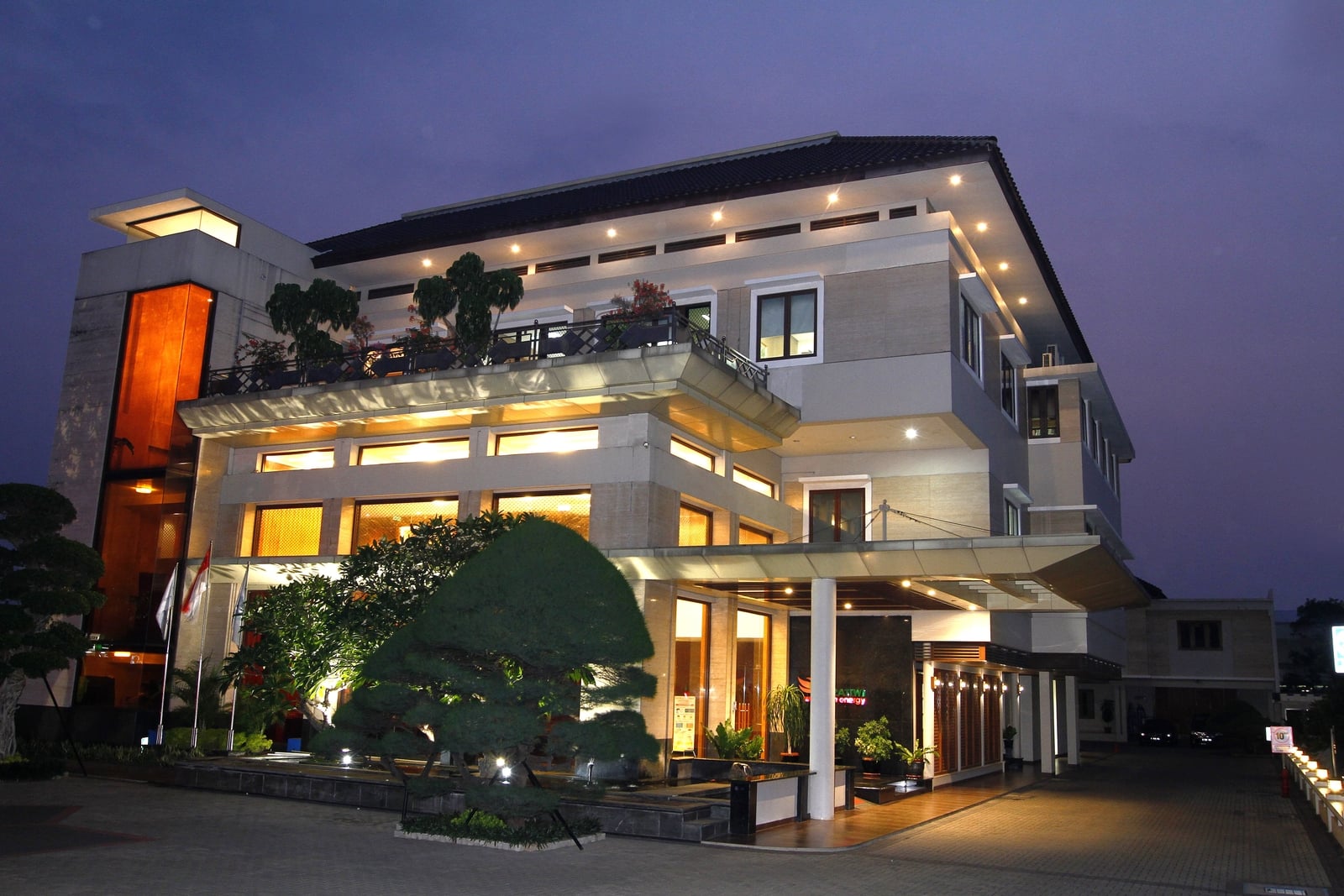 Pratiwi Putri Sulung