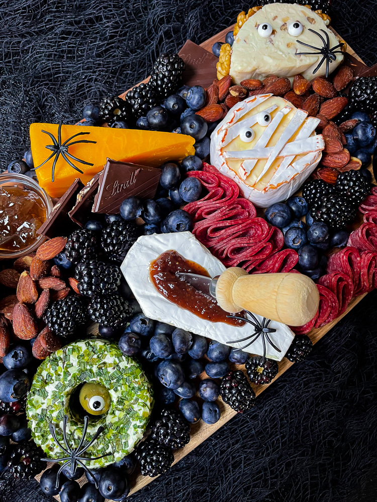Halloween Charcuterie Board