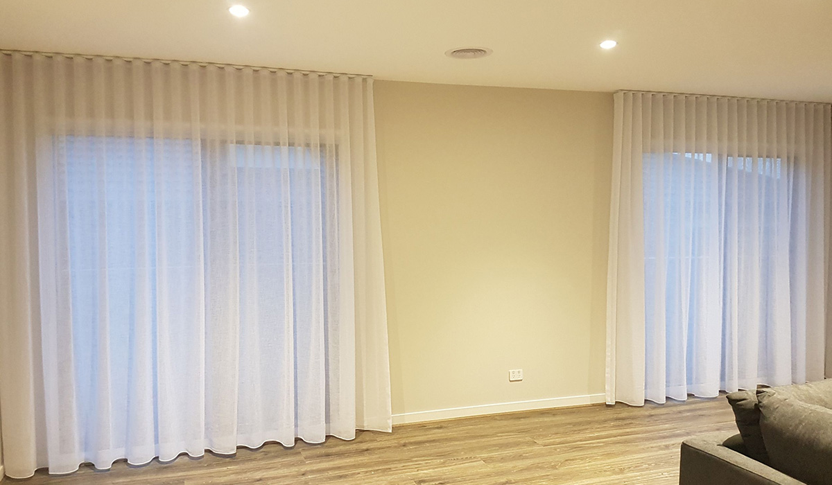 Indoor Sheer Curtains Melbourne, Bravewood Blind Installation Specialists