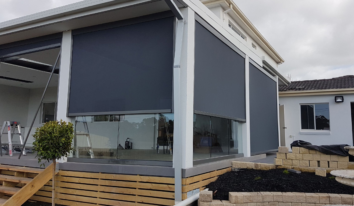 Veranda Blinds Melbourne, Bravewood Blind Installation Specialists