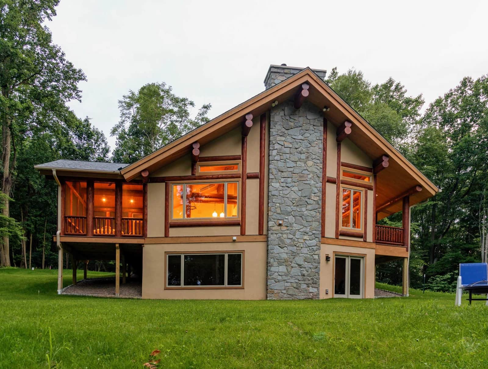 Log Post and Beam Homes | Highline Construction
