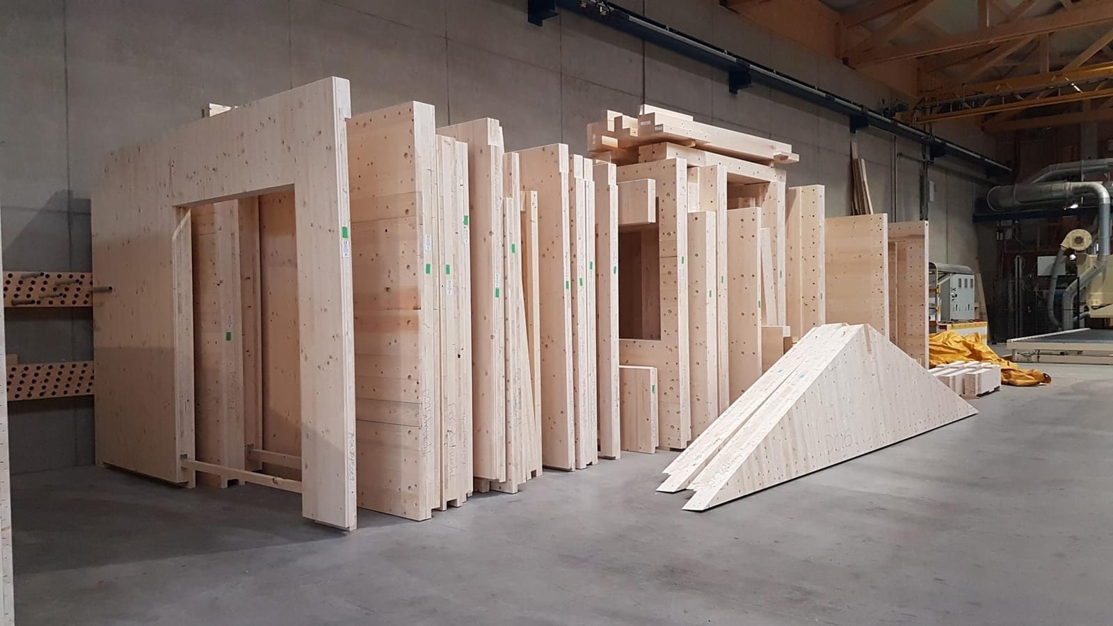 Bouwen met Dowel Laminated Timber