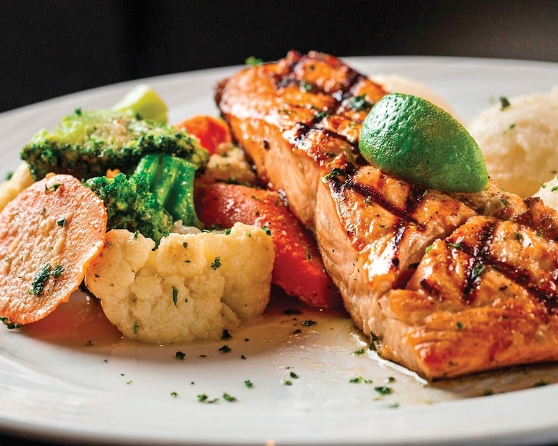 519 Restaurant & Bar