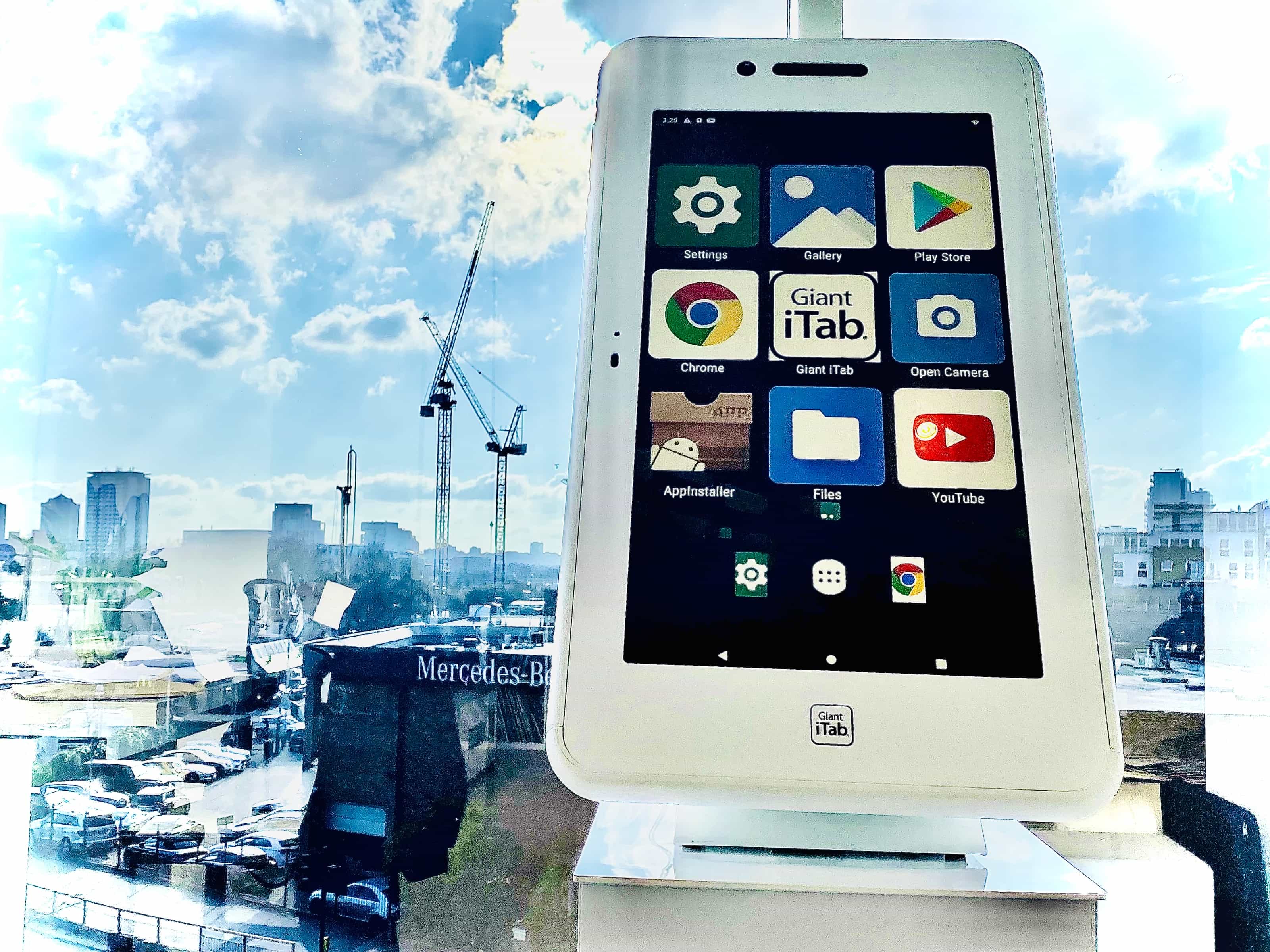 Giant iTab • Gallery