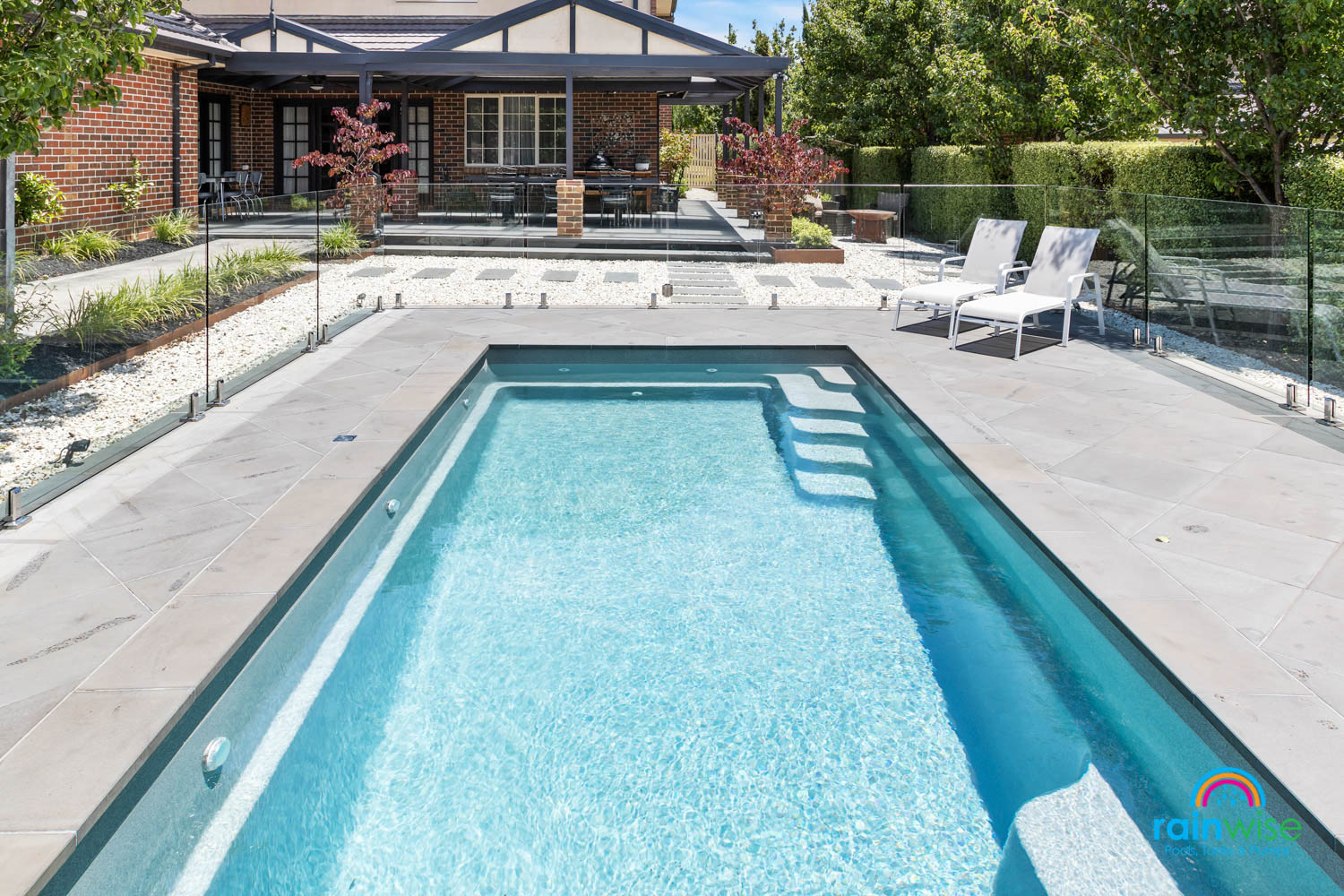 6m Lozza Sunbury | Rainwise Pools Portfolio