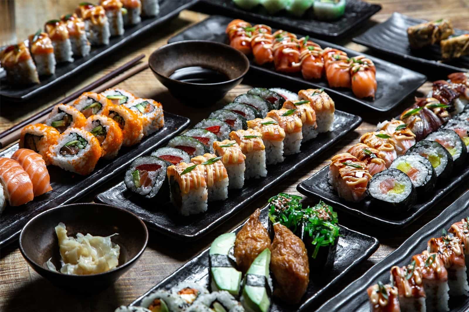 K.achi Sushi & Noodle Bar