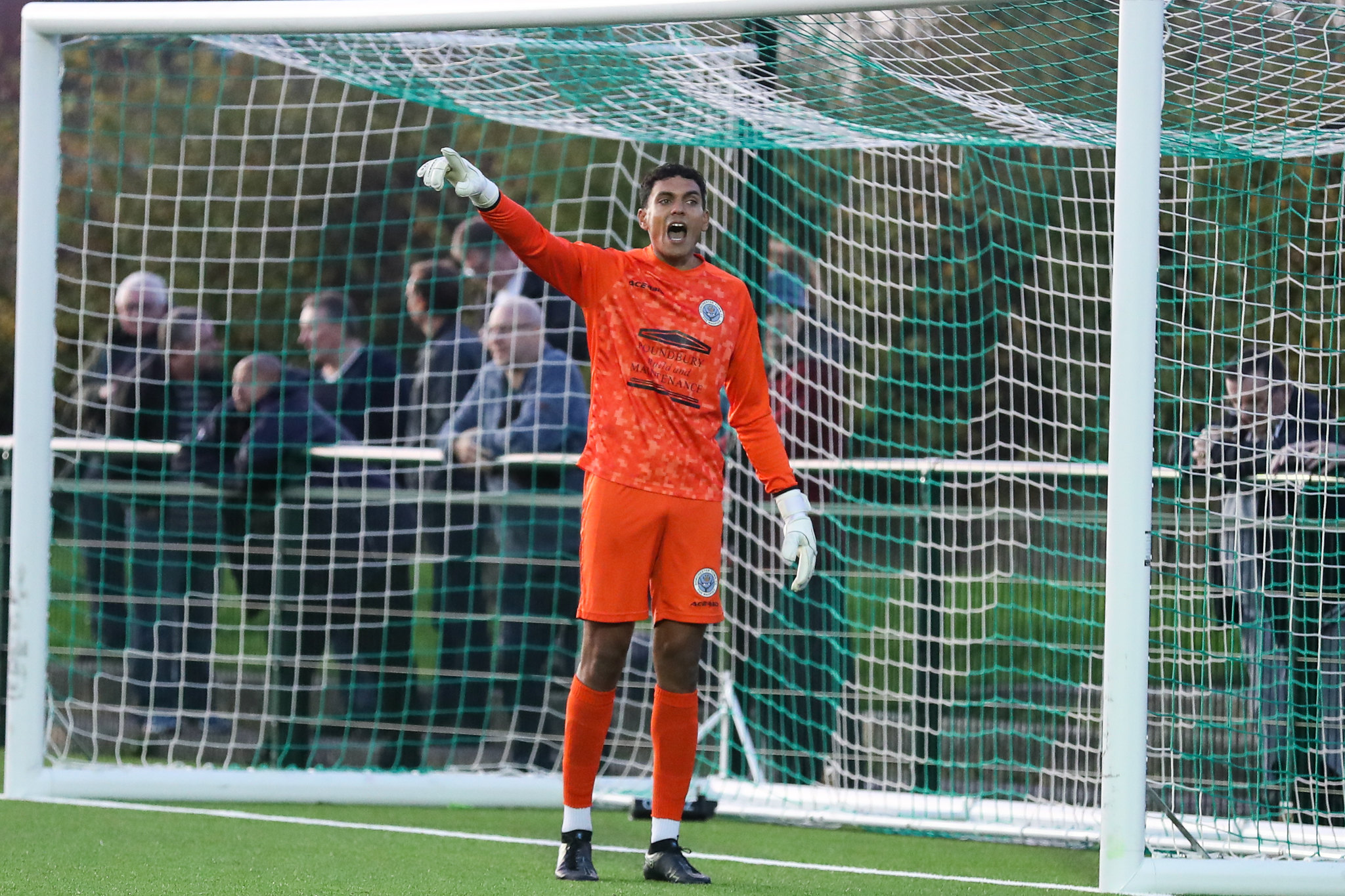 Welcome back Lloyd Thomas