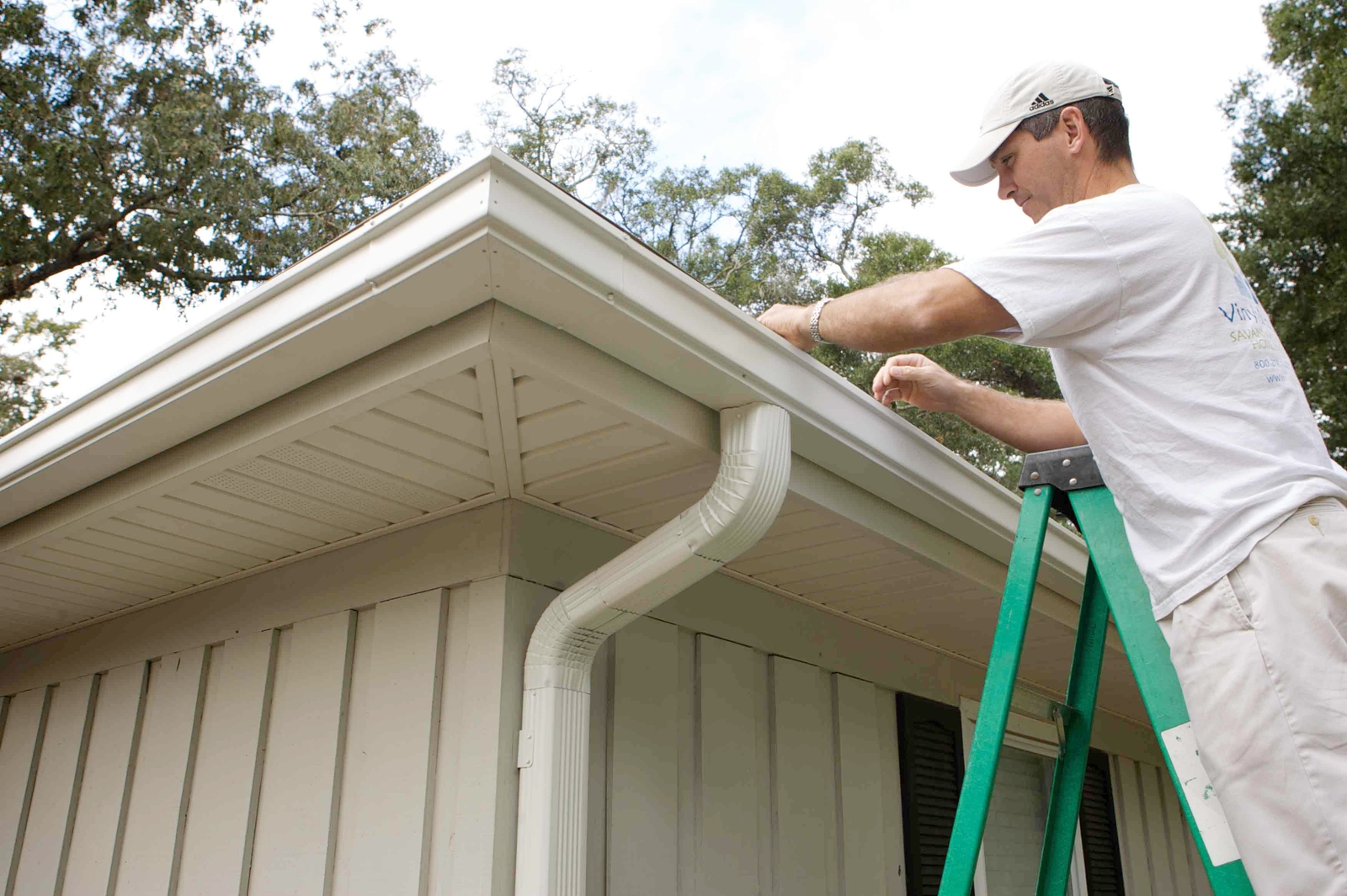 Seamless Gutters - Vinyl Industries