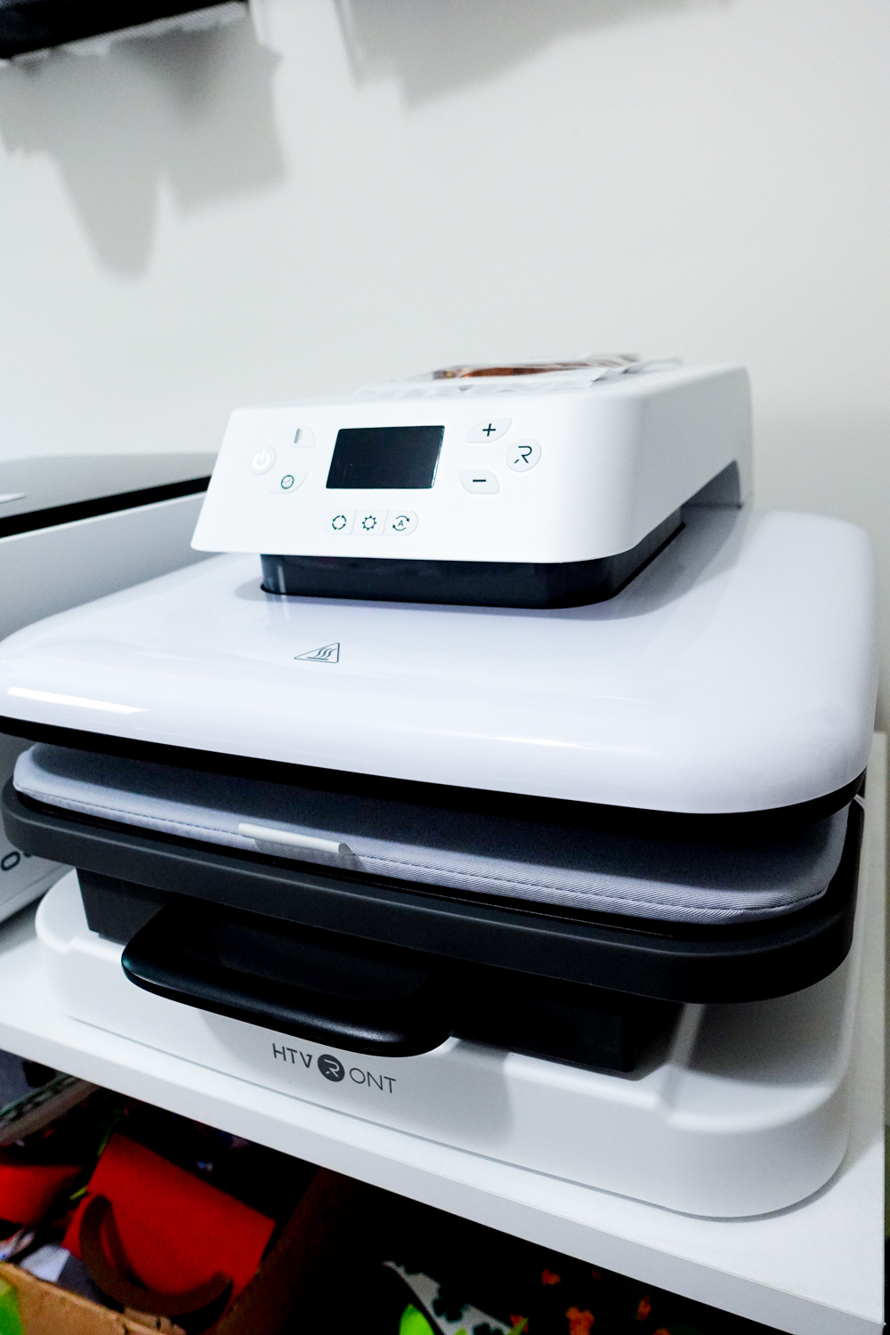 HTVRONT Auto Heat Press Machine Review: Perfect for TShirt Making