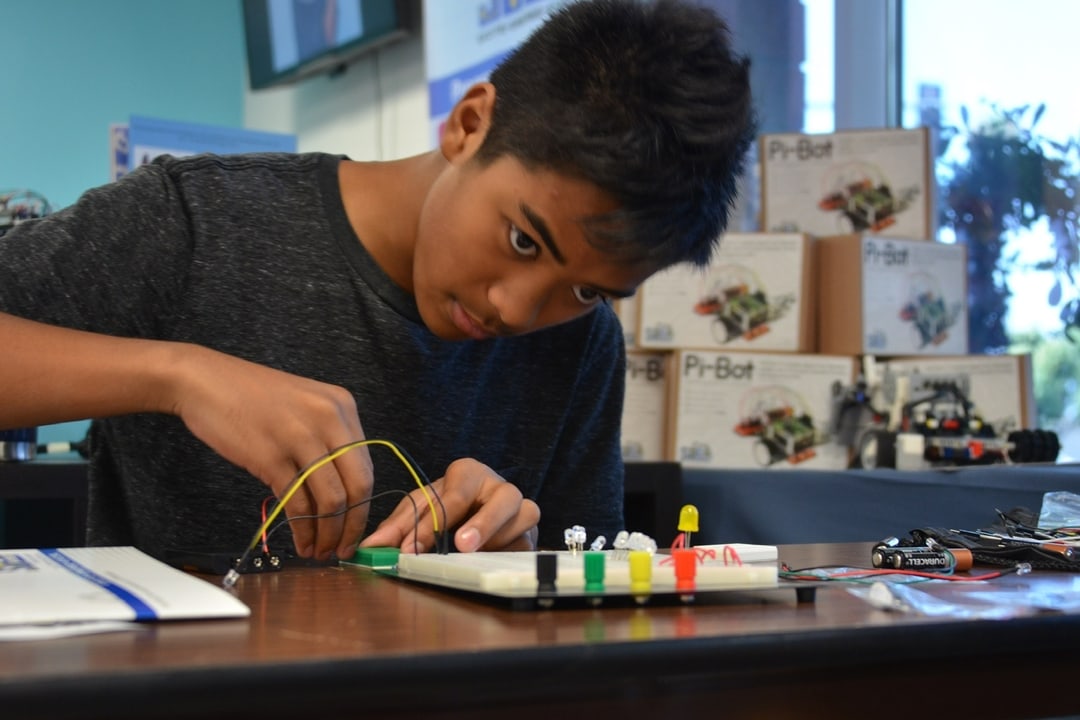 K-12 Robotics & Coding for Kids | STEM Center USA