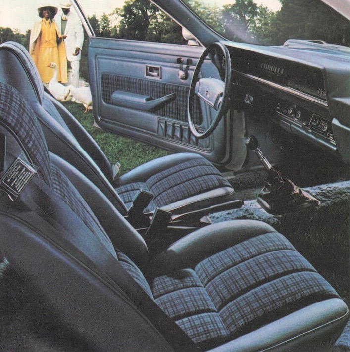 USA Car World