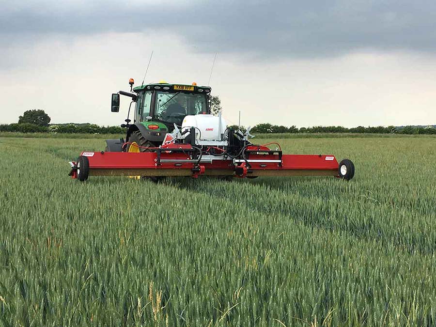Tractor Mounted Weed Wiper - CTM600 (Grassland) from Logic