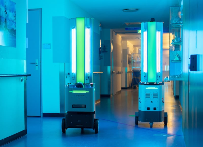 Loop Robots News: UVC-robot maakt einddesinfectie eenvoudiger - ICT ...