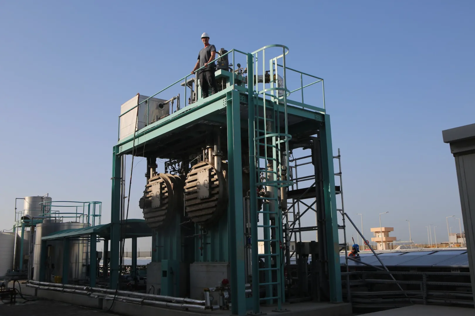 Desolenator | 1st Solar Powered Desalination Product