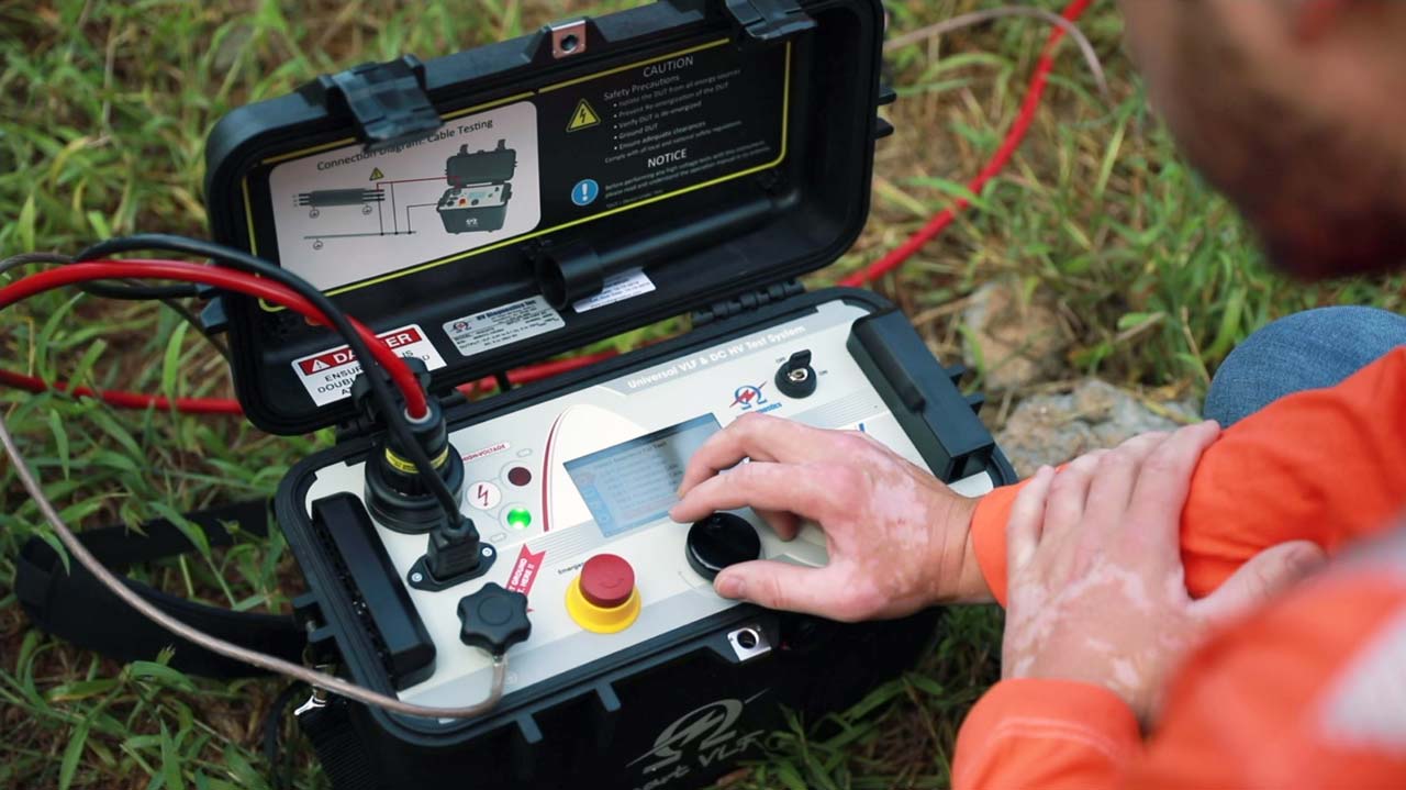 HVA28TD - VLF DC Hipot Tester with Tan Delta