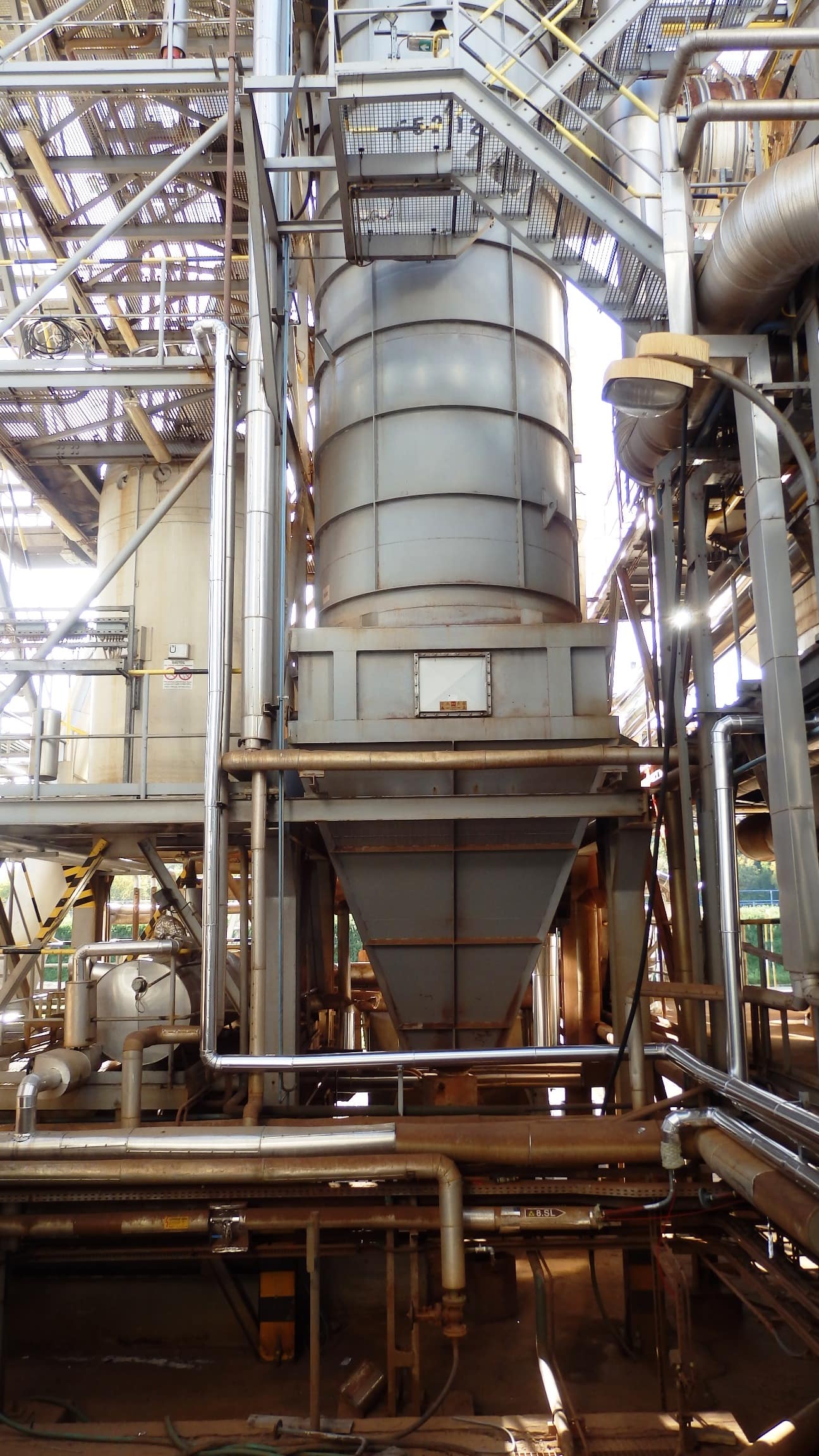Reconstruction and capacity increase of the sludge incinerator