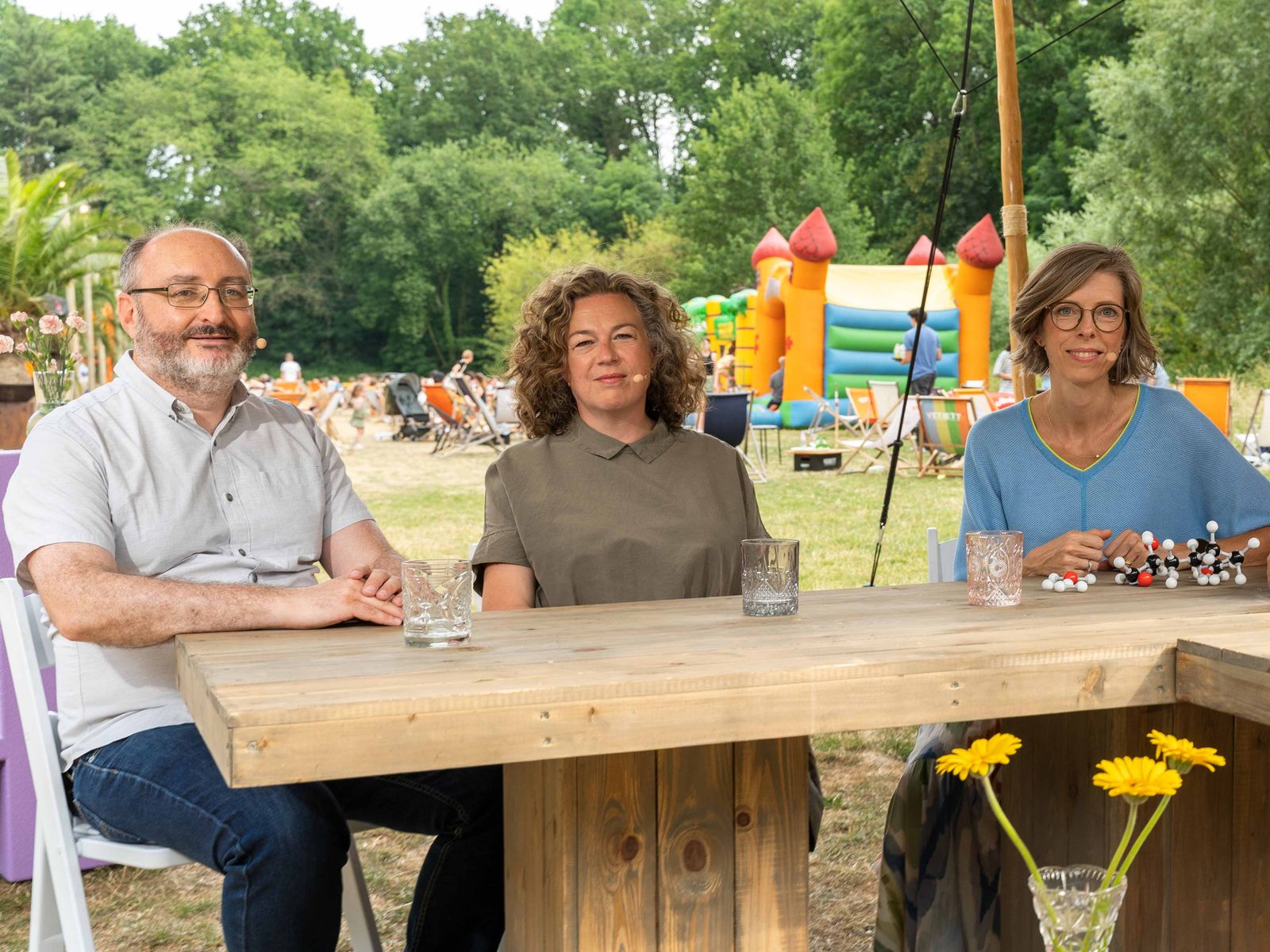 Universiteit van Vlaanderen: Top wetenschappers geven gratis college op ...