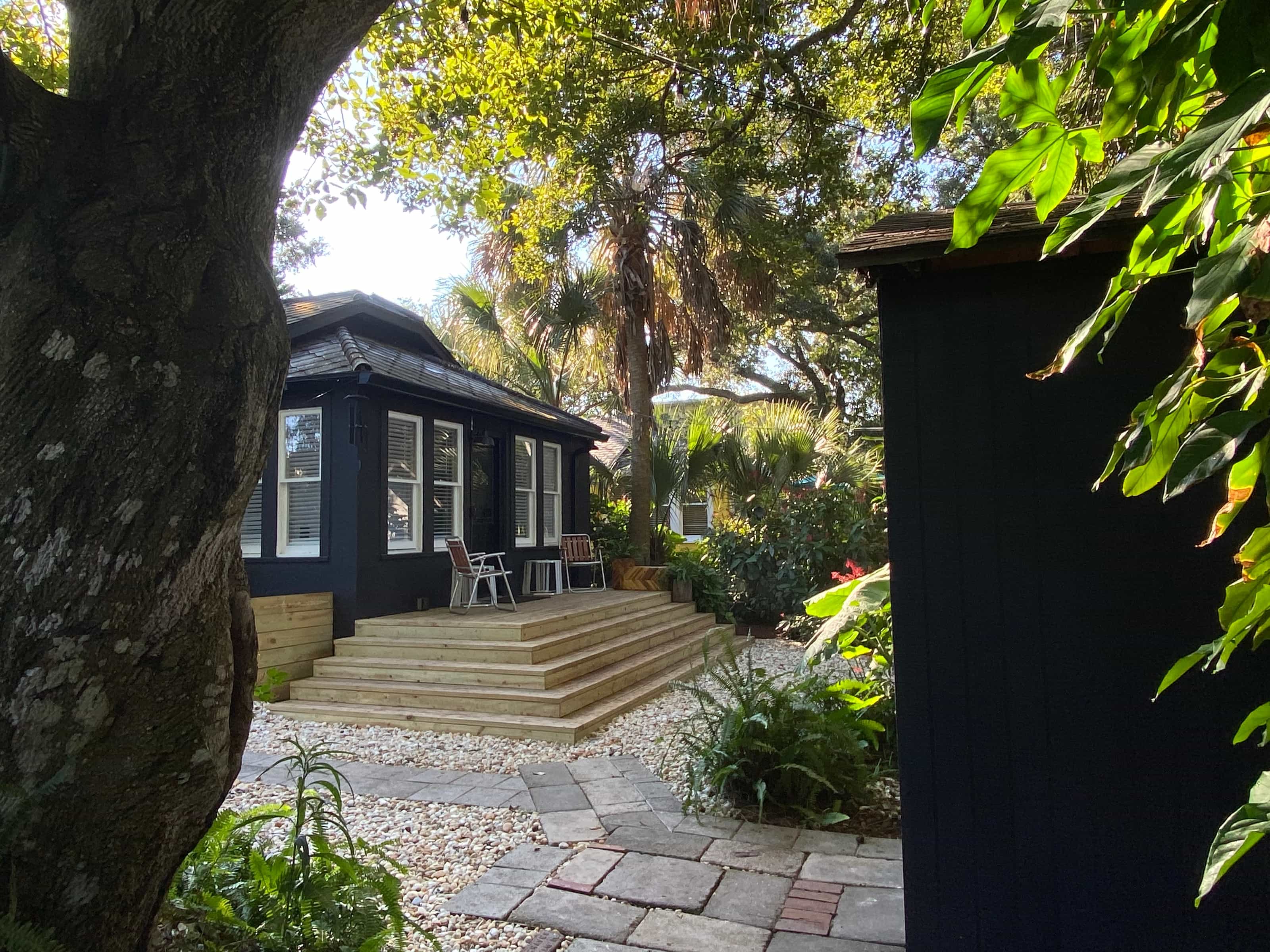 Magnolia Lighthouse Cottage