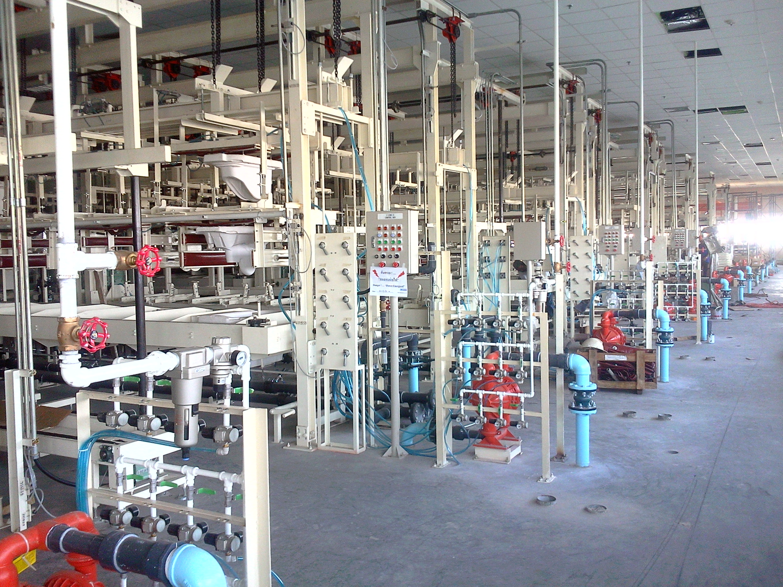 TOTO Sanitaryware Factory - Summa N.K. Contracting Co., Ltd.