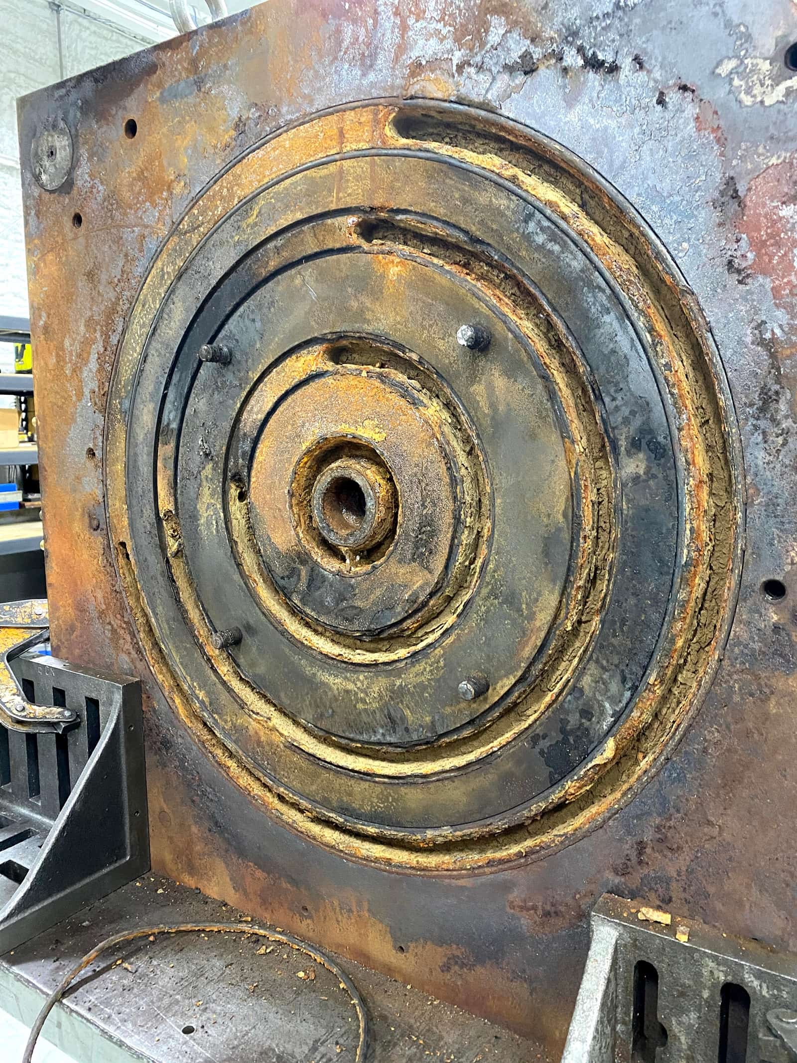 Precision driven plastic injection mold design and build. Refurbish and ...