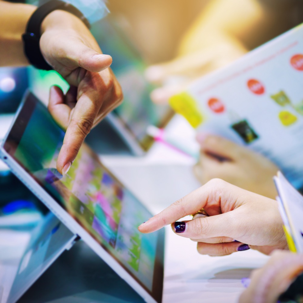 Employee Engagement Software For Managing Experience | Cooleaf