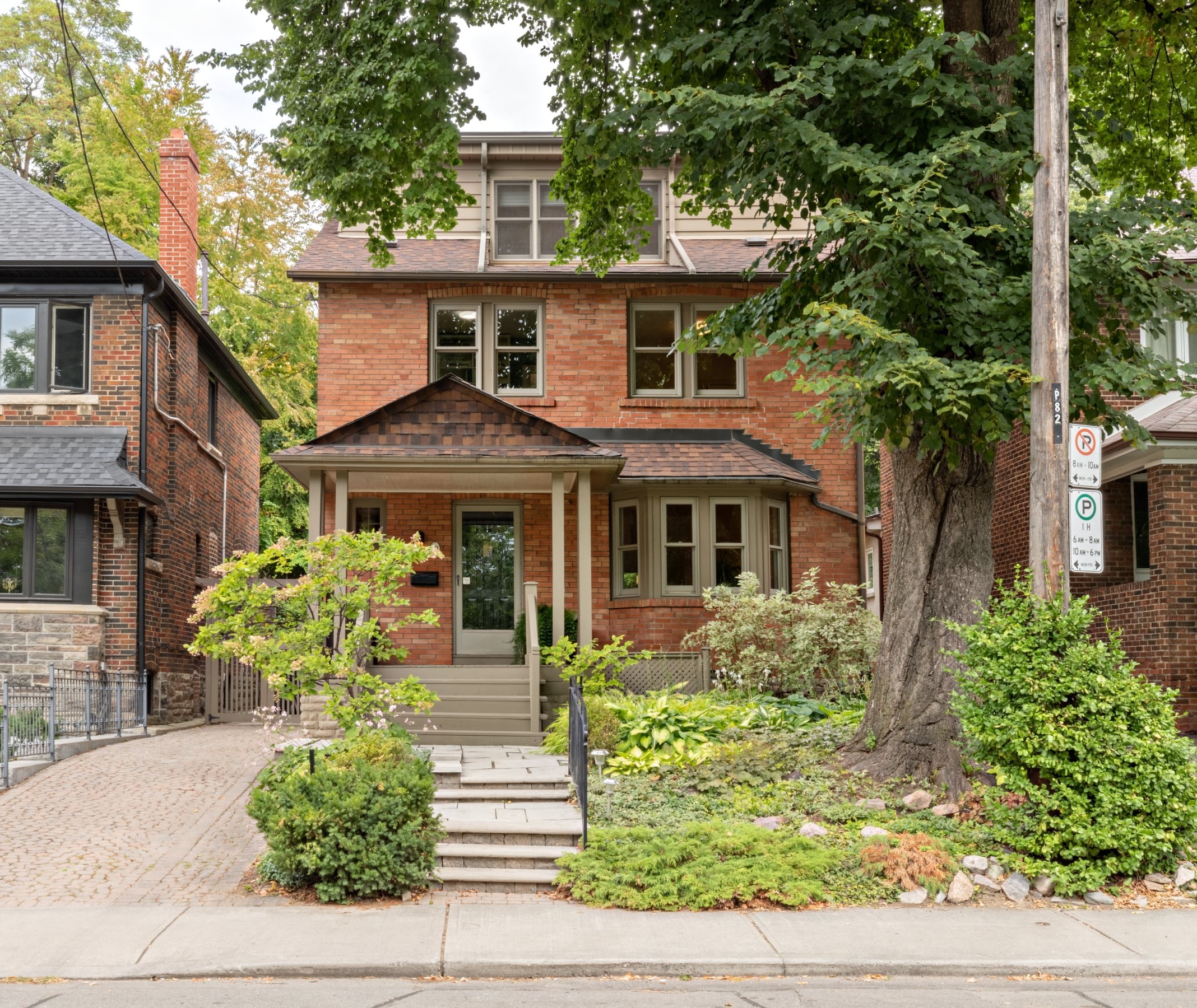 $2,475,000 | 82 Belsize Drive, Toronto Ontario M4S 1L7
