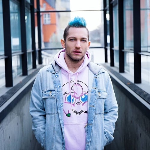 ALL IN - Artist Management | Rezo