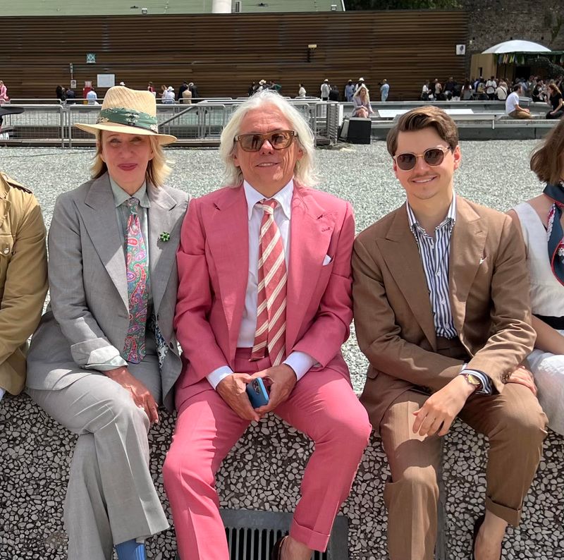 Parisian Gentleman - Élégance Masculine