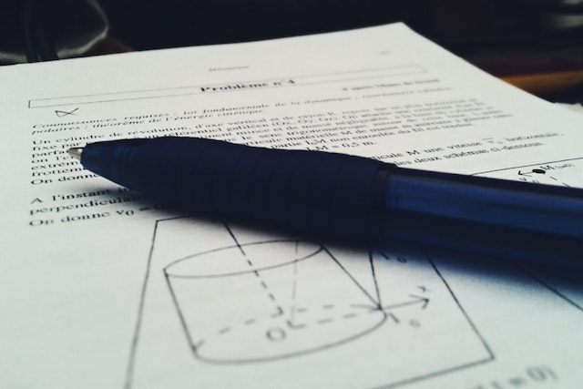 MCAT Physics: How to Study + Practice Questions