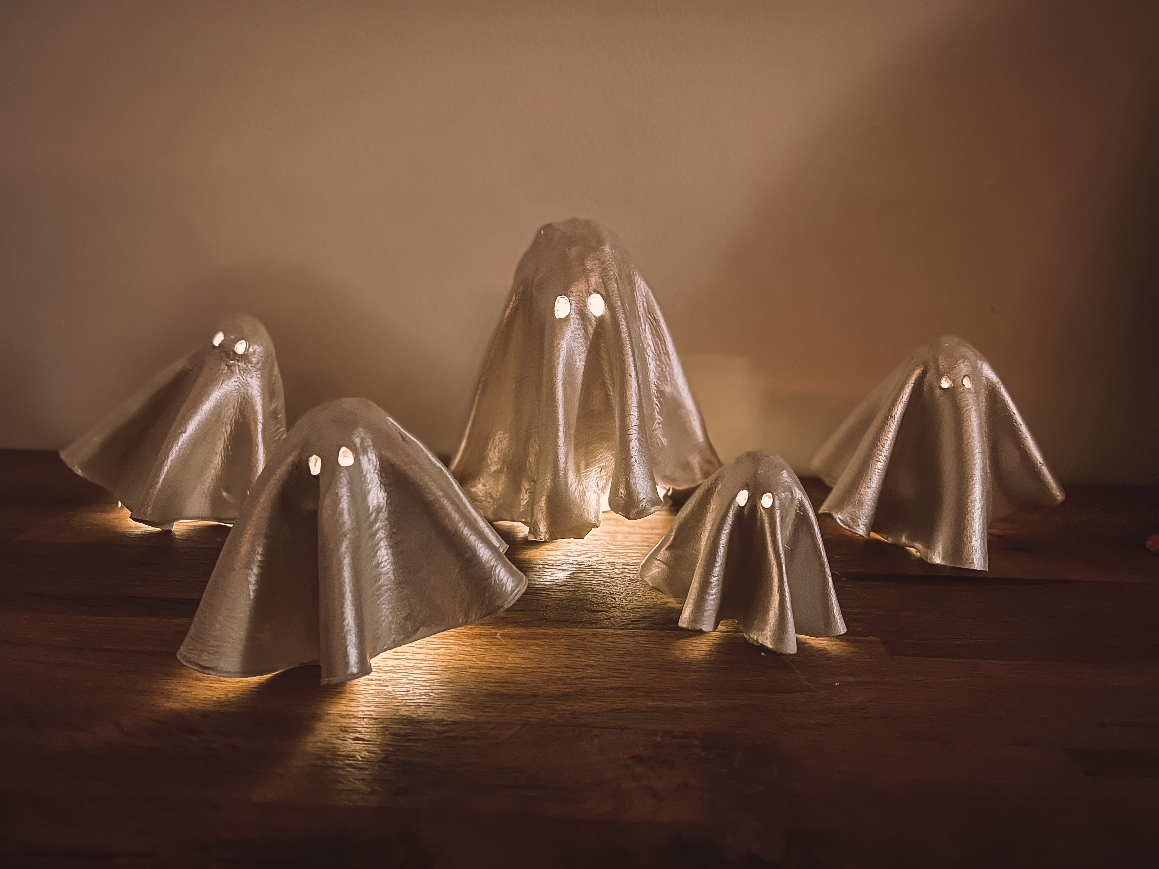 Pearlescent Light Up Clay Ghosts - How To Tutorial