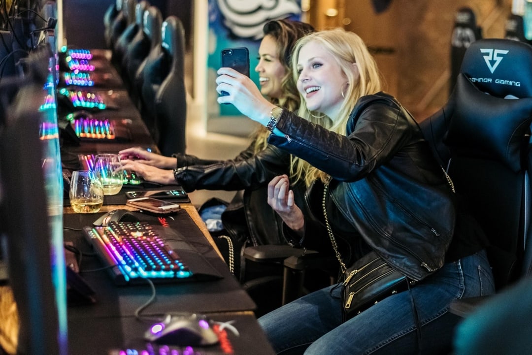 Pristin - OS Studios